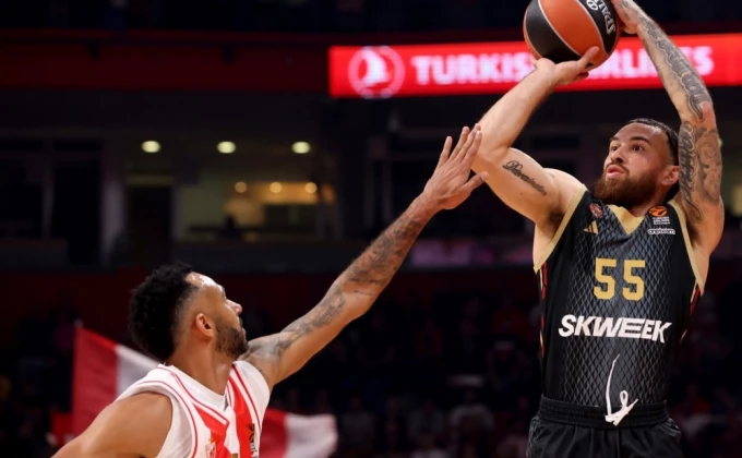 Sportske.net - Obradović ne računa na Džejmsa na početku sezone