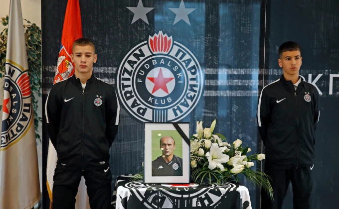 Sportske.net - Sahranjen Miodrag Ješić